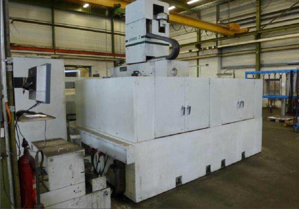 Artikel: UNISIGN Univers 2 CNC Fahrständer Vertikal Bearbeitungszentrum ...