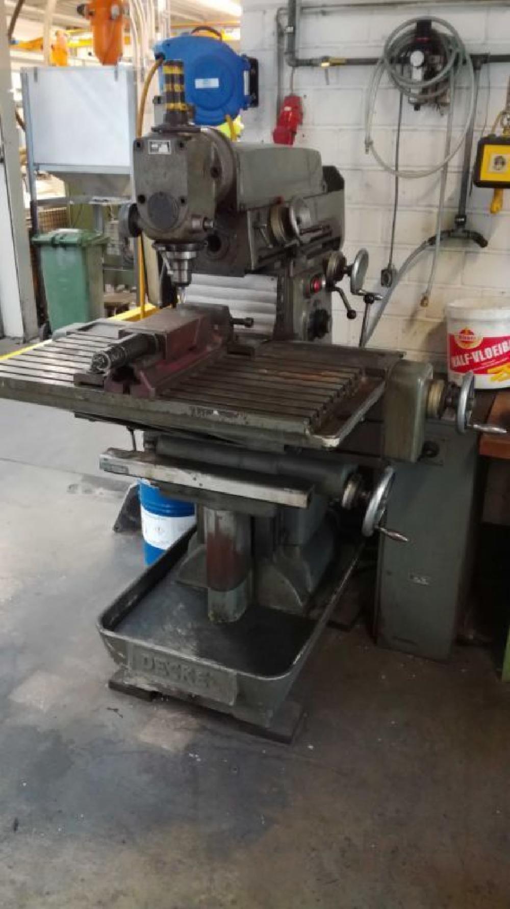 Artikel: Deckel FP 3 Werkzeugfräsmaschine - MHS Maschinenhandel ...