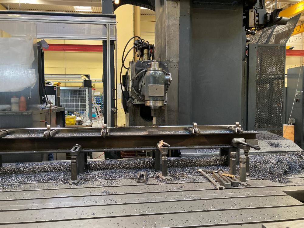 Artikel: Butler Elgamill HE - CNC CNC Bettfräsmaschine Butler Elgamill ...