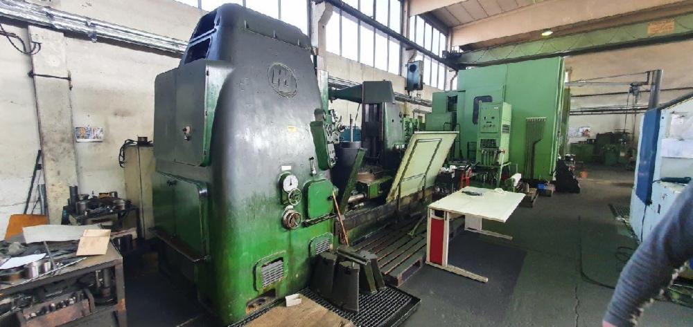 Artikel: Liebherr L 1200 Abwälzfräsmaschine - MHS Maschinenhandel ...